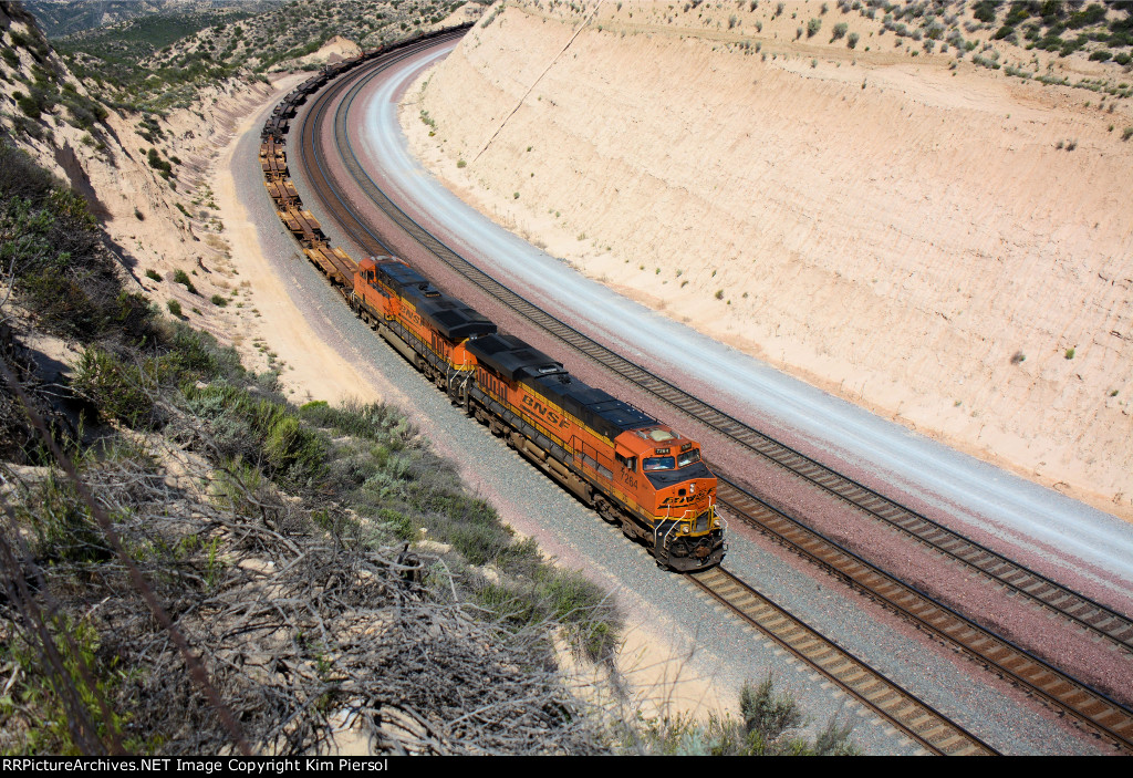 BNSF 7264 Baretable